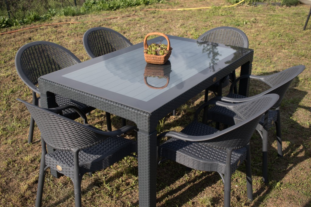 Sto 150x90 sa staklom Crni | Stolovi za baštu